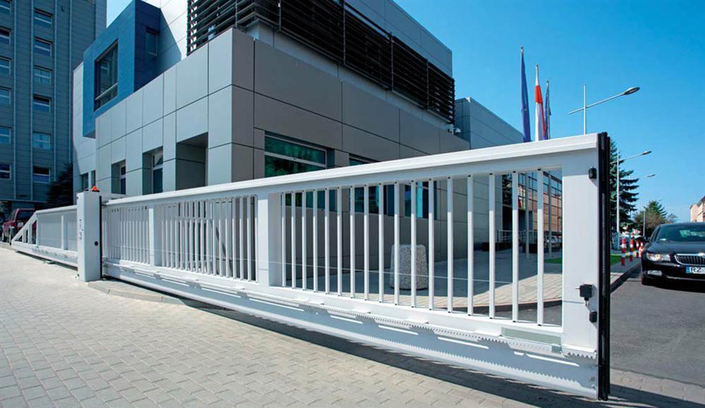 Portail à ouverture rapide - Portails, grillages, barrières - Contrôles ...